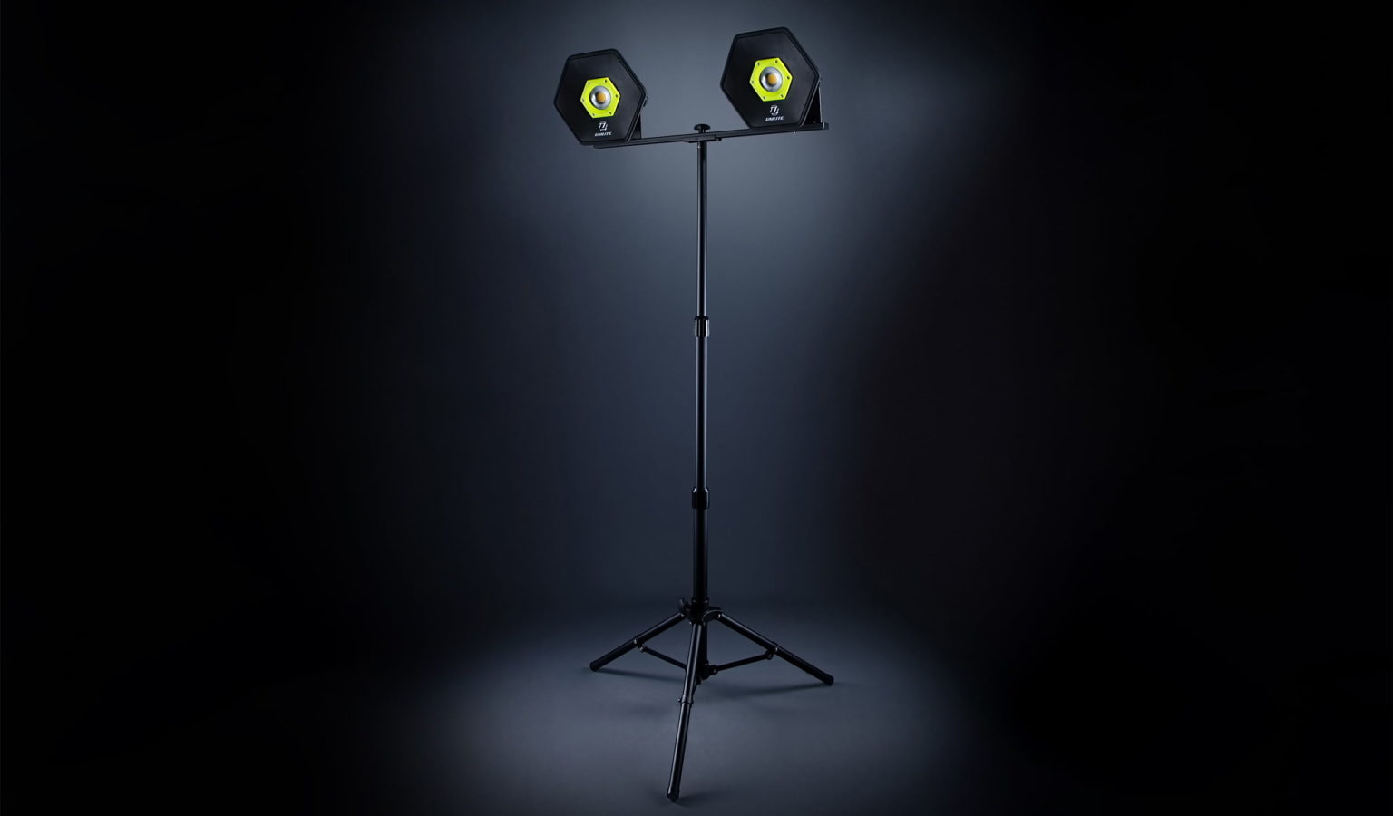 What is a work light tripod? - Unilite UK